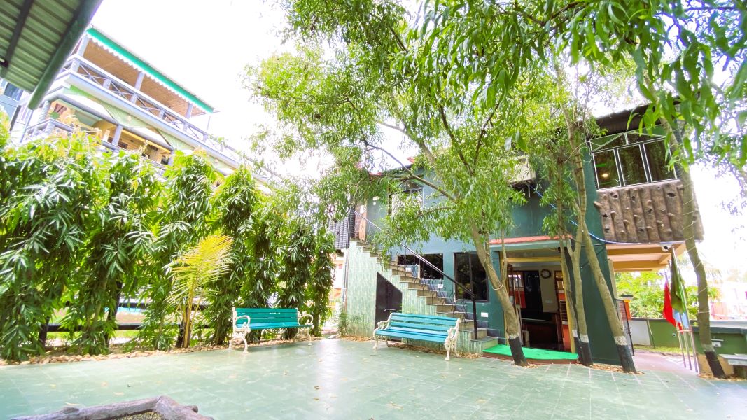 Bonolata Baganbari Best Hotel in Bolpur, Santiniketan